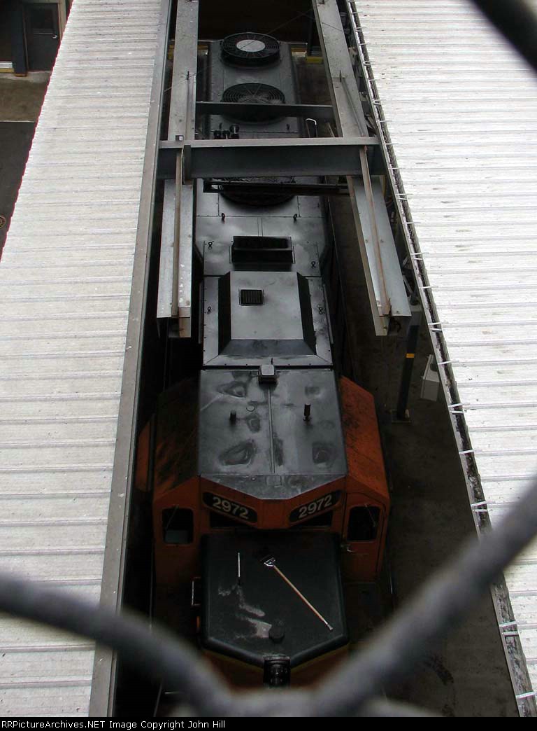 090320008 BNSF 2972 at Northtown diesel shop